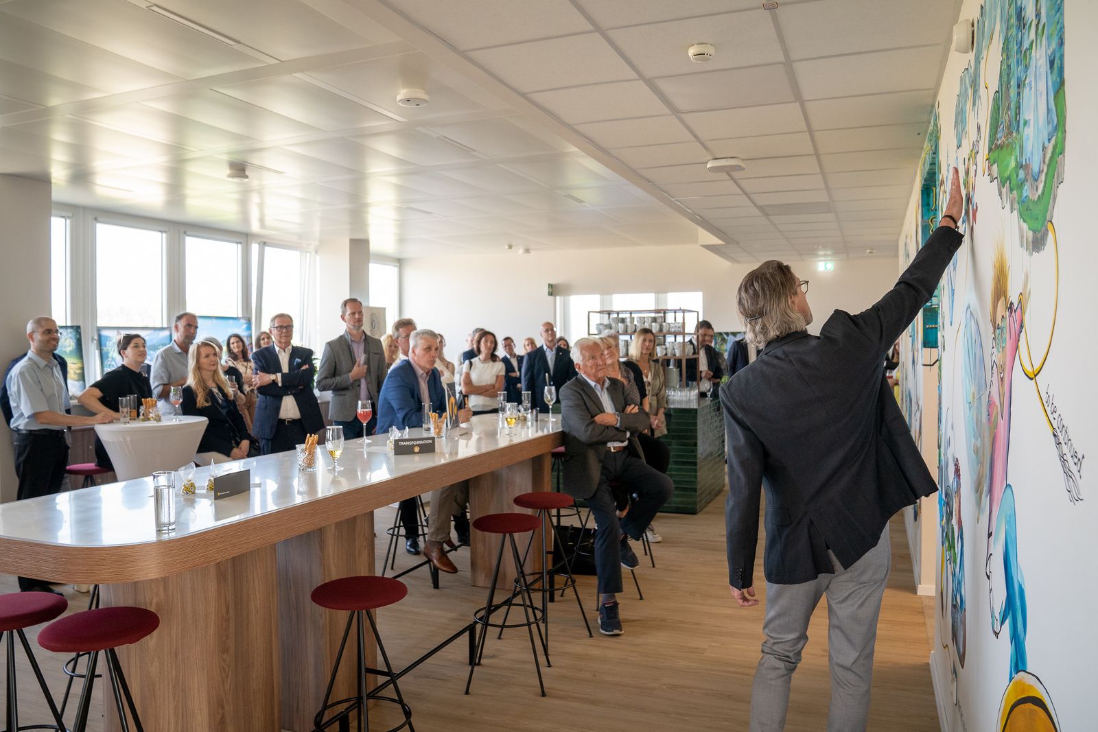 K-Businesscom feierte 1 Jahr “New World of Work” mit Housewarming-Vernissage in Graz/Raaba